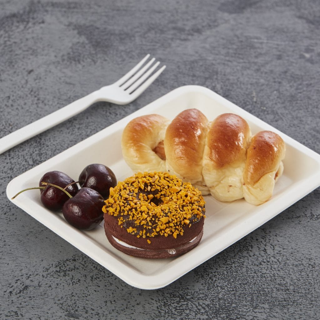 Eco Tableware Vs. Traditional Plastic: A True Cost Analysis For 2025